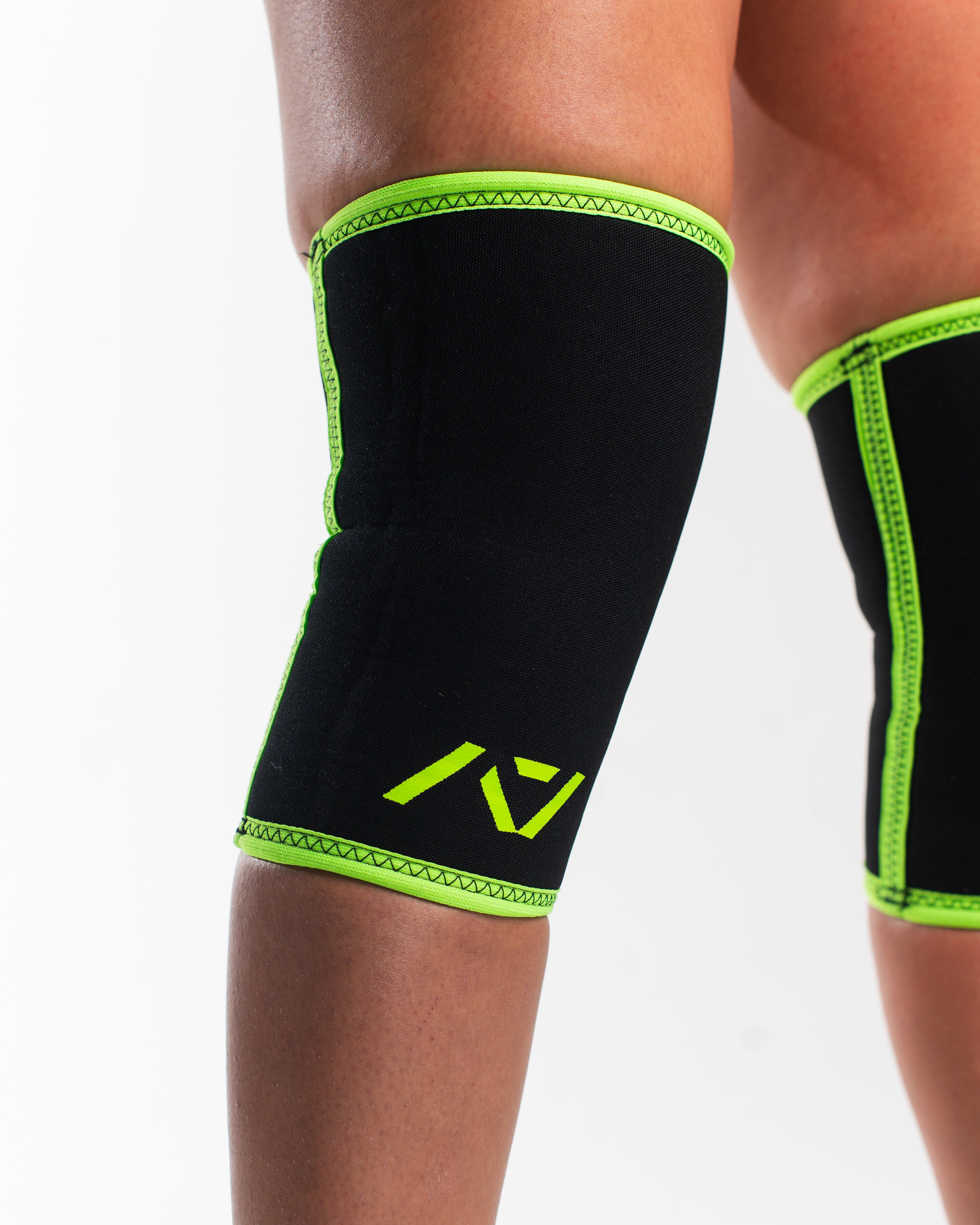 Hourglass Knee Sleeves - Alien | A7 UK shipping to Europe