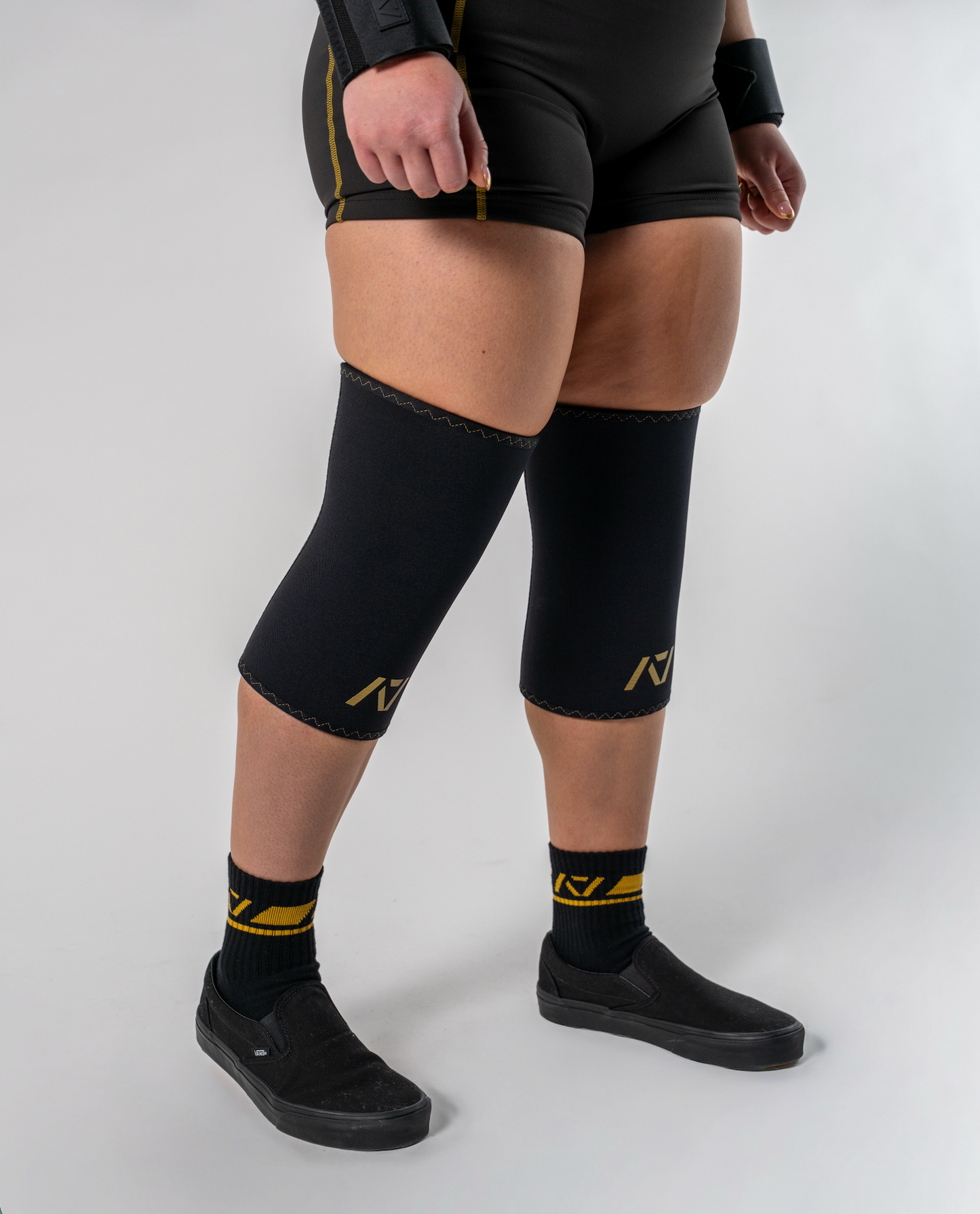 Hourglass Knee Sleeves - IPF Approved - Gold Standard | A7 UK shipping ...